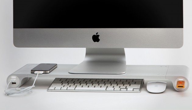 Space Bar - computer shelf with USB hub