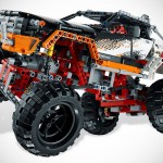 LEGO 4X4 Crawler Exclusive Edition - SHOUTS