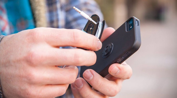 Snap Lets You Snap Things Onto Your Phone - SHOUTS