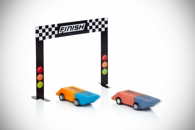 E-Racers Take on a Whole New Meaning with These Pullback Racing Erasers