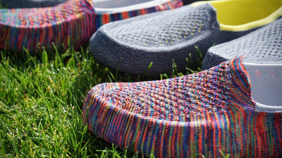 JS Shoes 3D Knitted Shoes: A Pair Does Not Mean Each Shoe Has To Be The ...