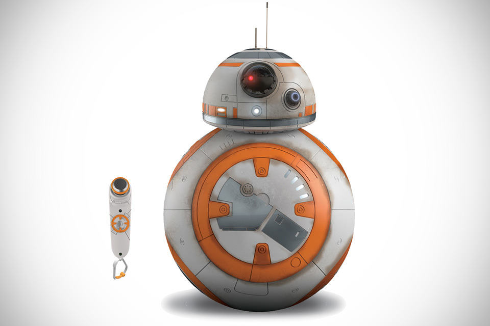 Spin Master Unveils Near Life-size BB-8 Droid With Voice Recognition