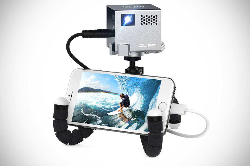 The Cube Mobile Projector Is 2-inch Tiny But Puts Out 120-inch Projection