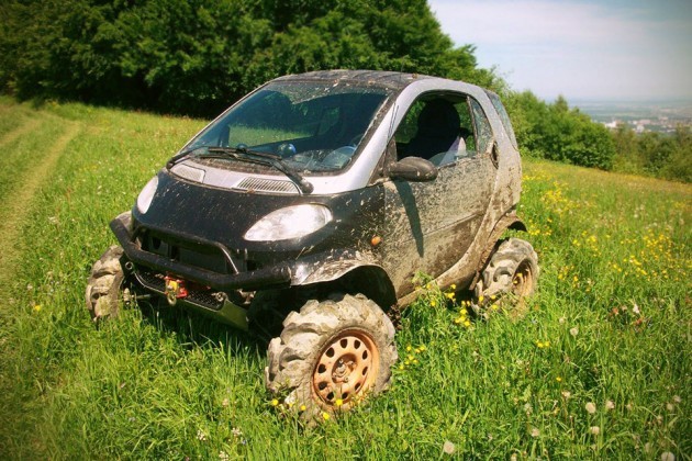 Man Turns 1st Generation Smart ForTwo Into A Capable Off-Road Coupe